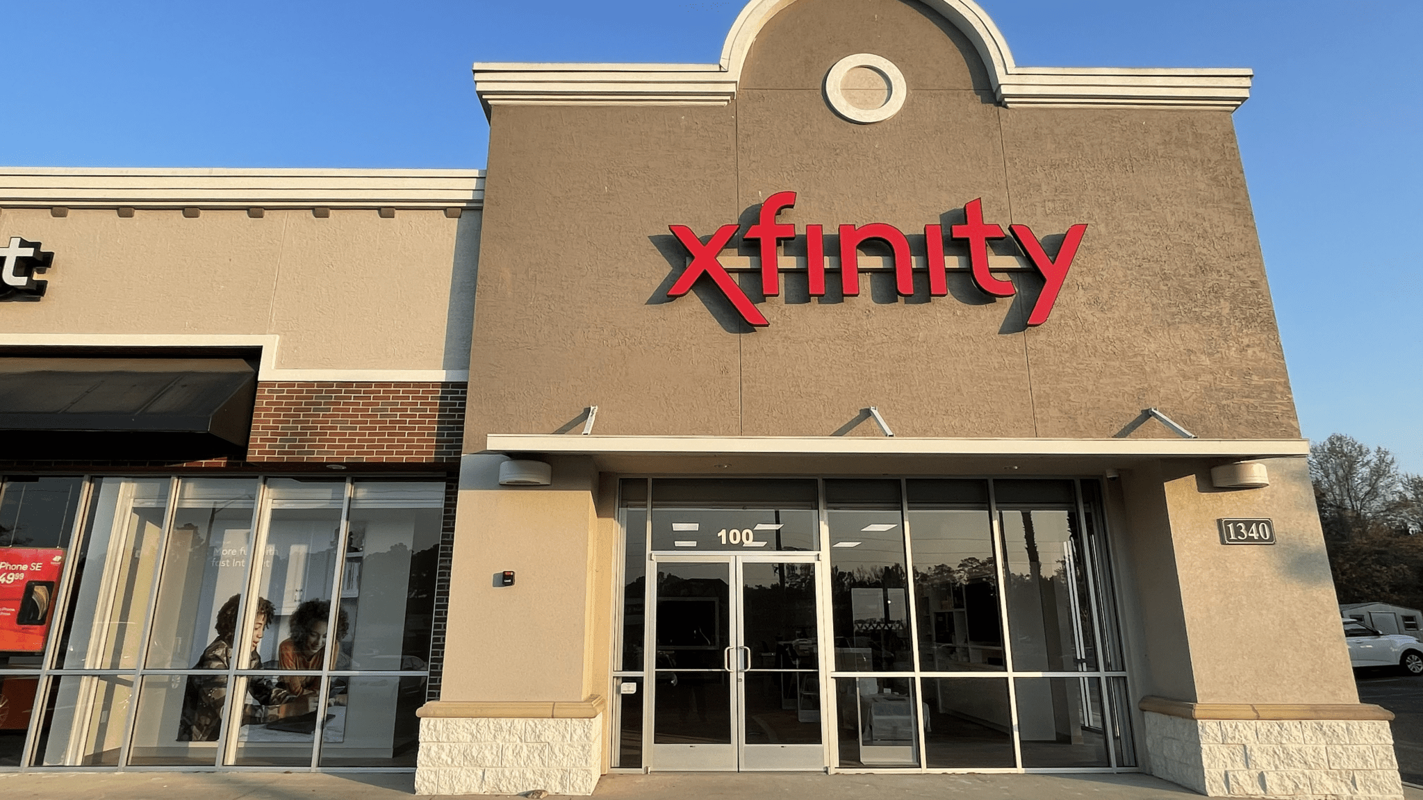 Comcast Opens Xfinity Store in Orange Park | Comcast Florida